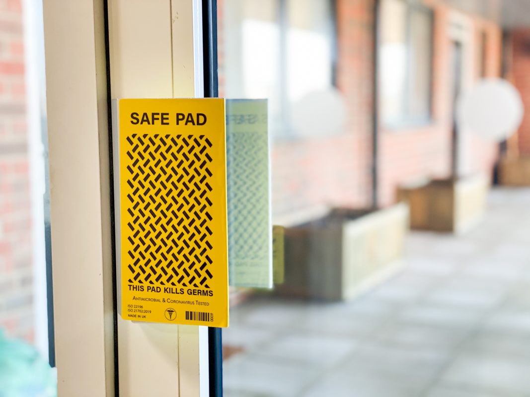 VERACO SAFE WRAP™ Antibacterial Push Pull Handle Wrap